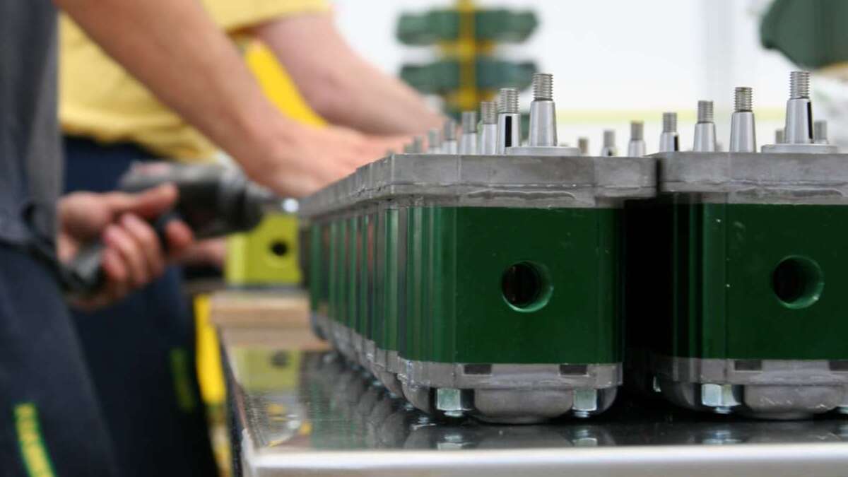 High-end Hydraulic Products • Vivoil